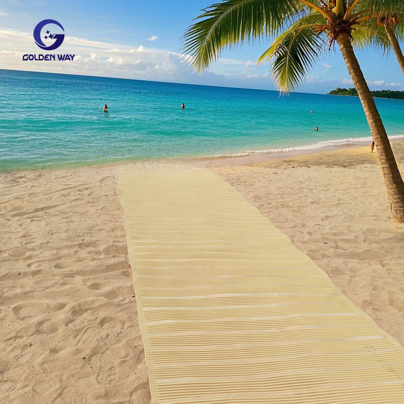 Beach walking mat has a wide range of application scenarios